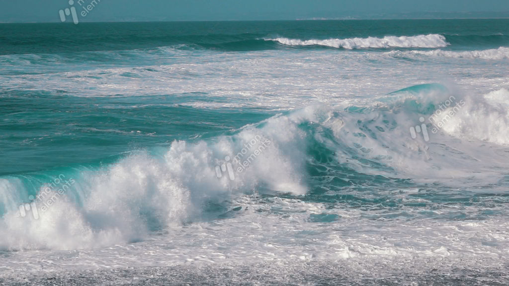 Ocean Waves Breaking On Shore Stock video footage | 9088069